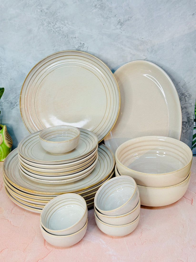 Porcelian Dinner Set (Pack of 21) – CERAMICS AND HOME