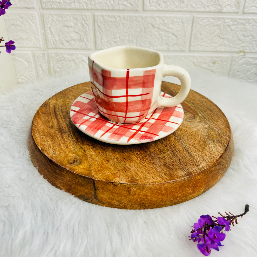 Red Checks Cup Saucer (Pack of 1) – CERAMICS AND HOME